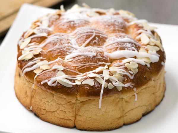 Raisin Bread Recipe - Dessert Recipes | Milkmaid