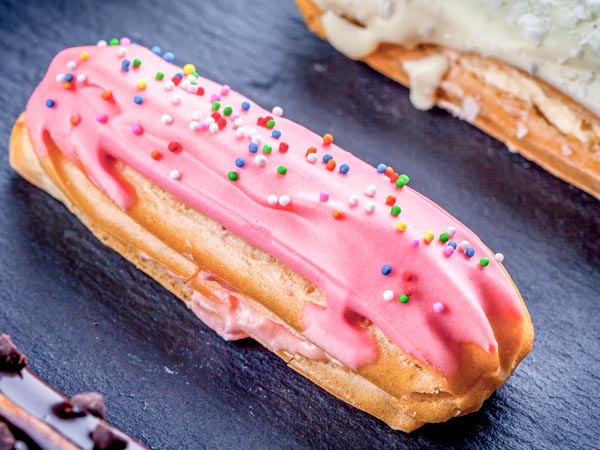 Strawberry éclairs Recipe | Milkmaid Sri Lanka